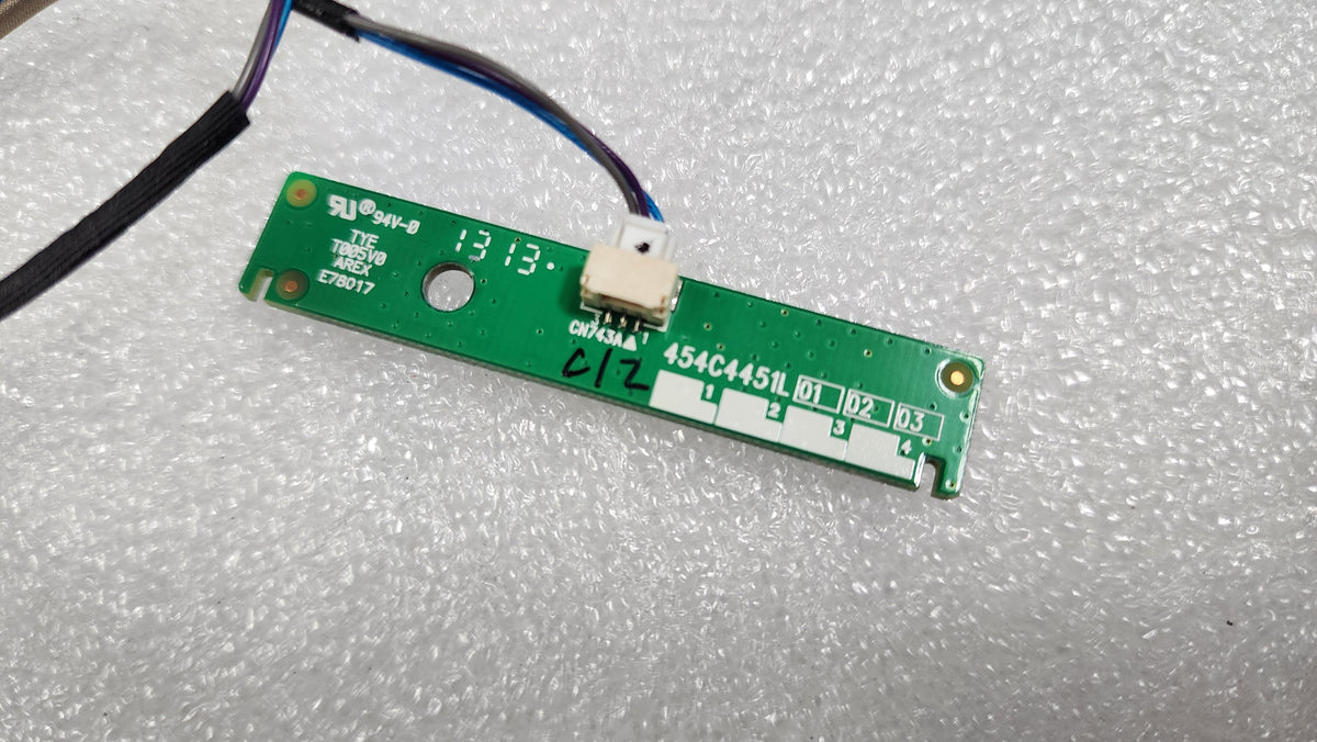 Toshiba IR Remote Sensor, Buttons, and Wifi Module VTV-IR50615 / 454C4 ...